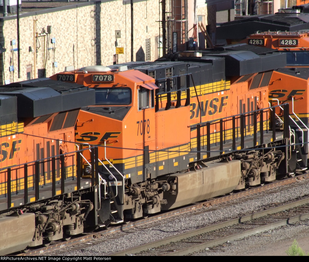 BNSF 7078